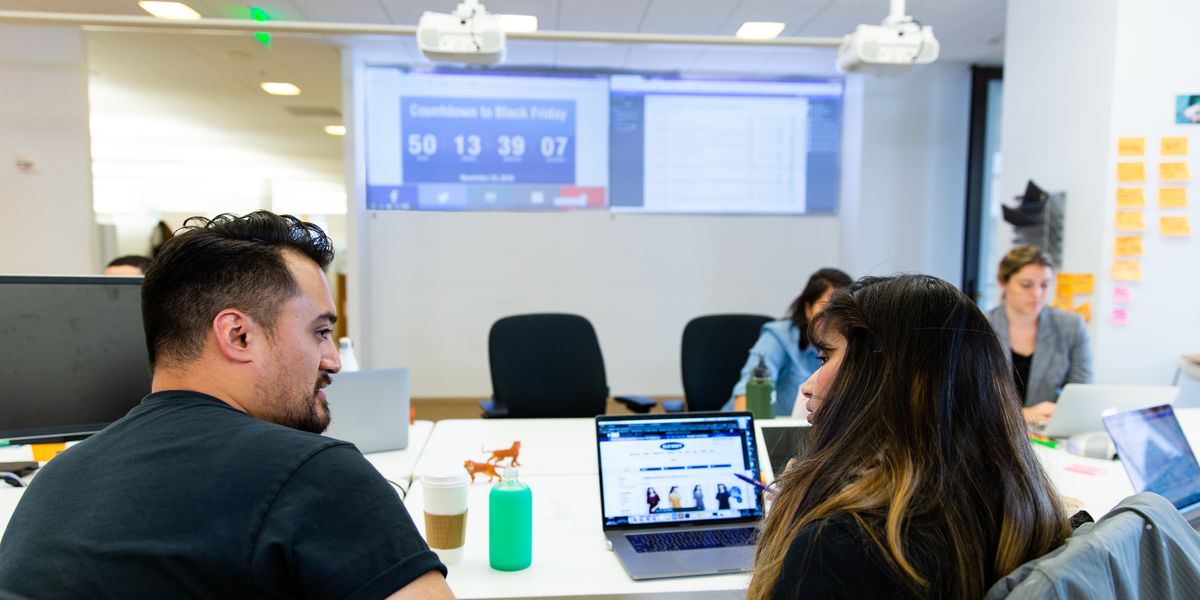 Gap Inc.’s Mission Control Prepares for the Best (and Worst) of Peak ...